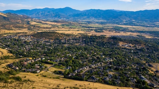 About Rogue Valley Country Club